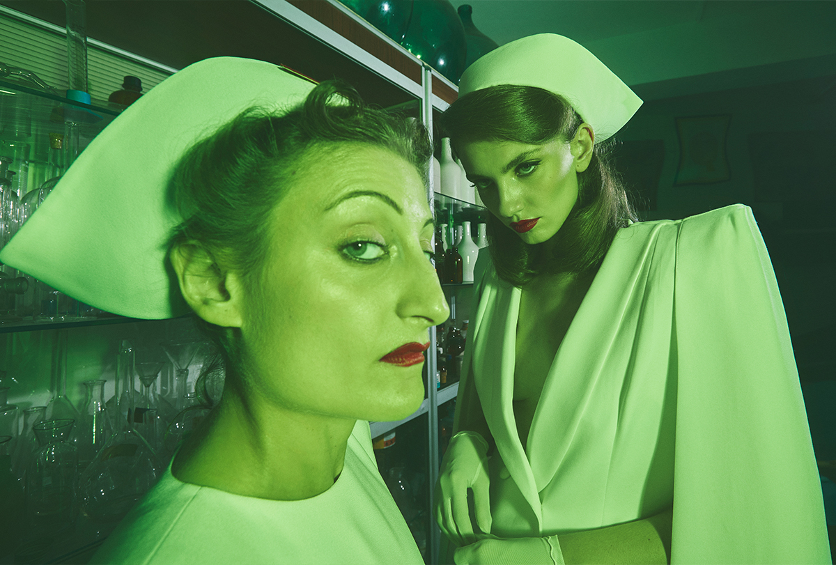 Herkesin en korktuğu hemşire, Mildred Ratched hastanelere geri dönüyor ...