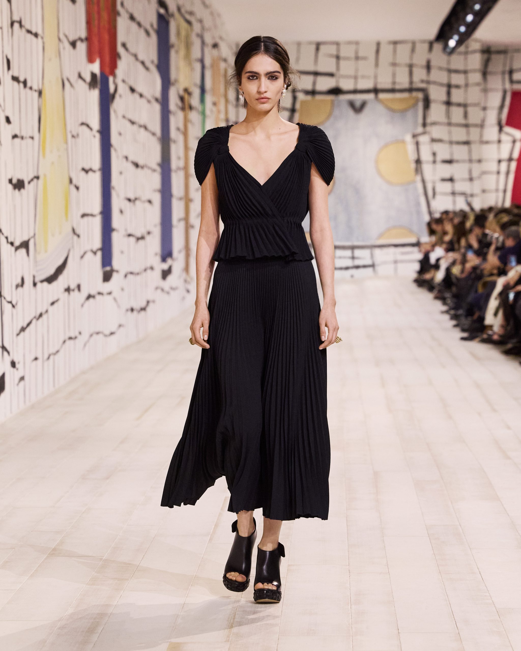 Dior SS24 Haute Couture | Based Istanbul